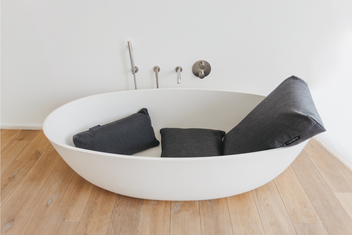 Full Bath Sofa - Complete Pillow Set – BADESOFA®